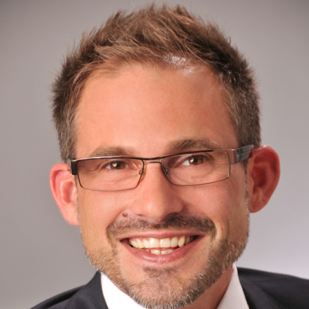 Tom Dierks - Prozessmanagement & IT - Schoofs Immobilien GmbH | XING