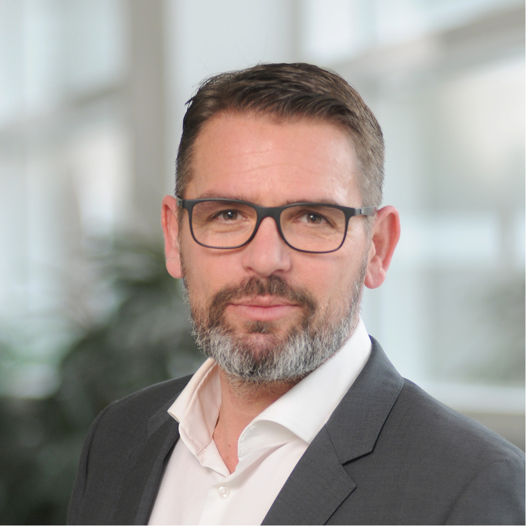 Thomas Beeker - Geschäftsführer / Sr Vice President - Danfoss Power ...