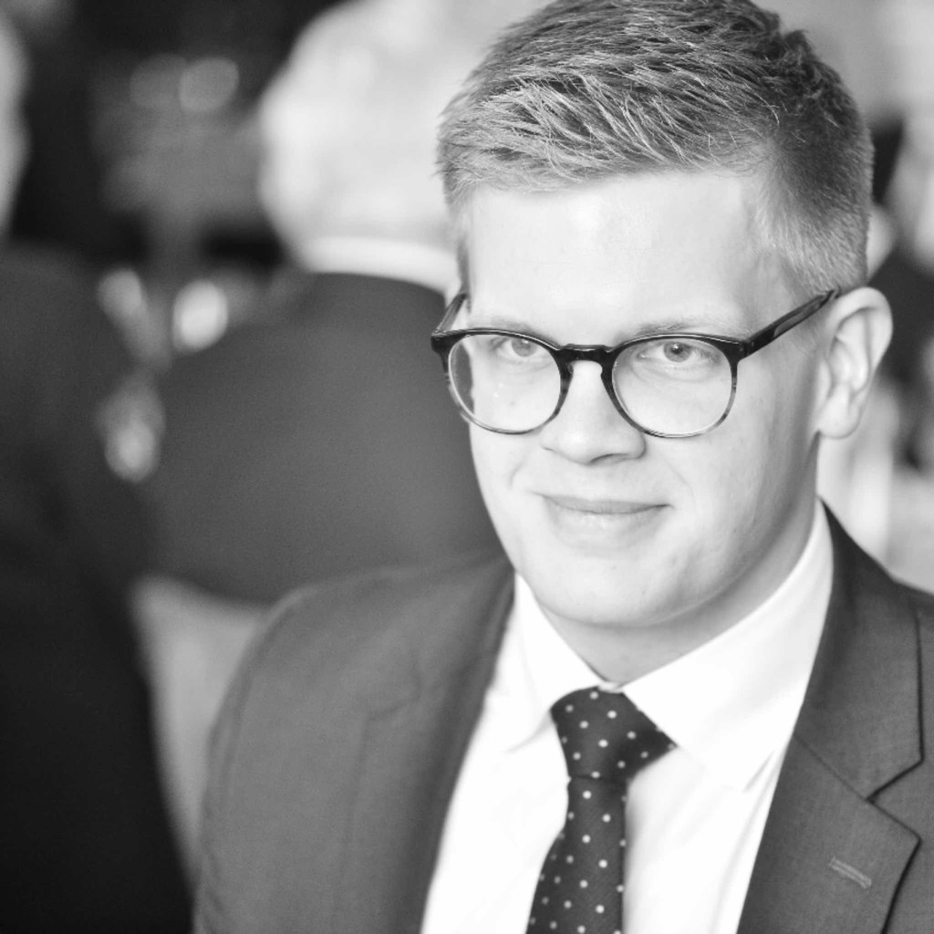 Phillip Esser's Instagram, Twitter & Facebook on IDCrawl