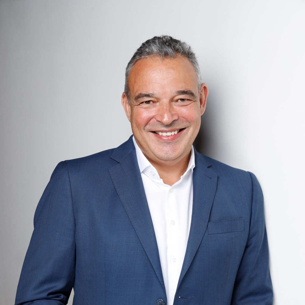 Boris Schröder - Geschäftsführer - Adler Immobilien | XING