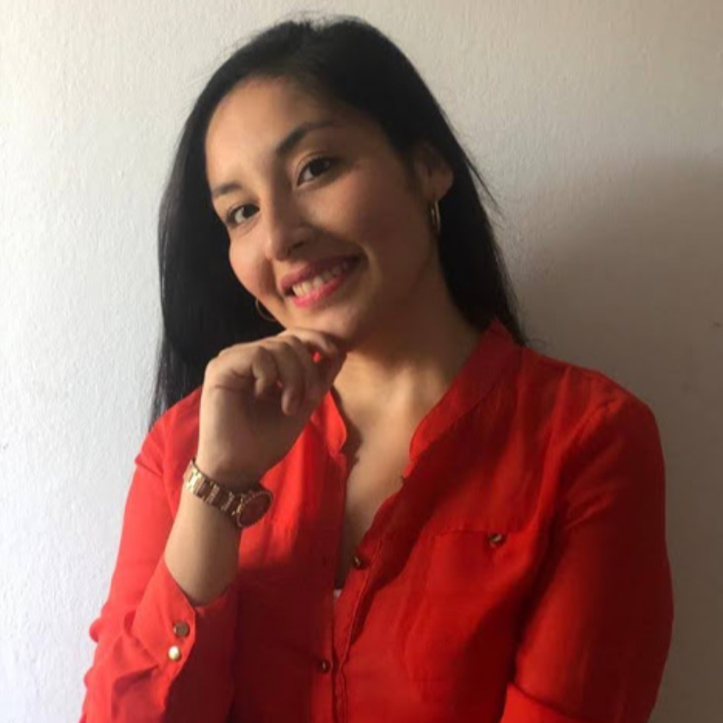 Astrid Martinez: Ausbildung und Berufserfahrung | XING