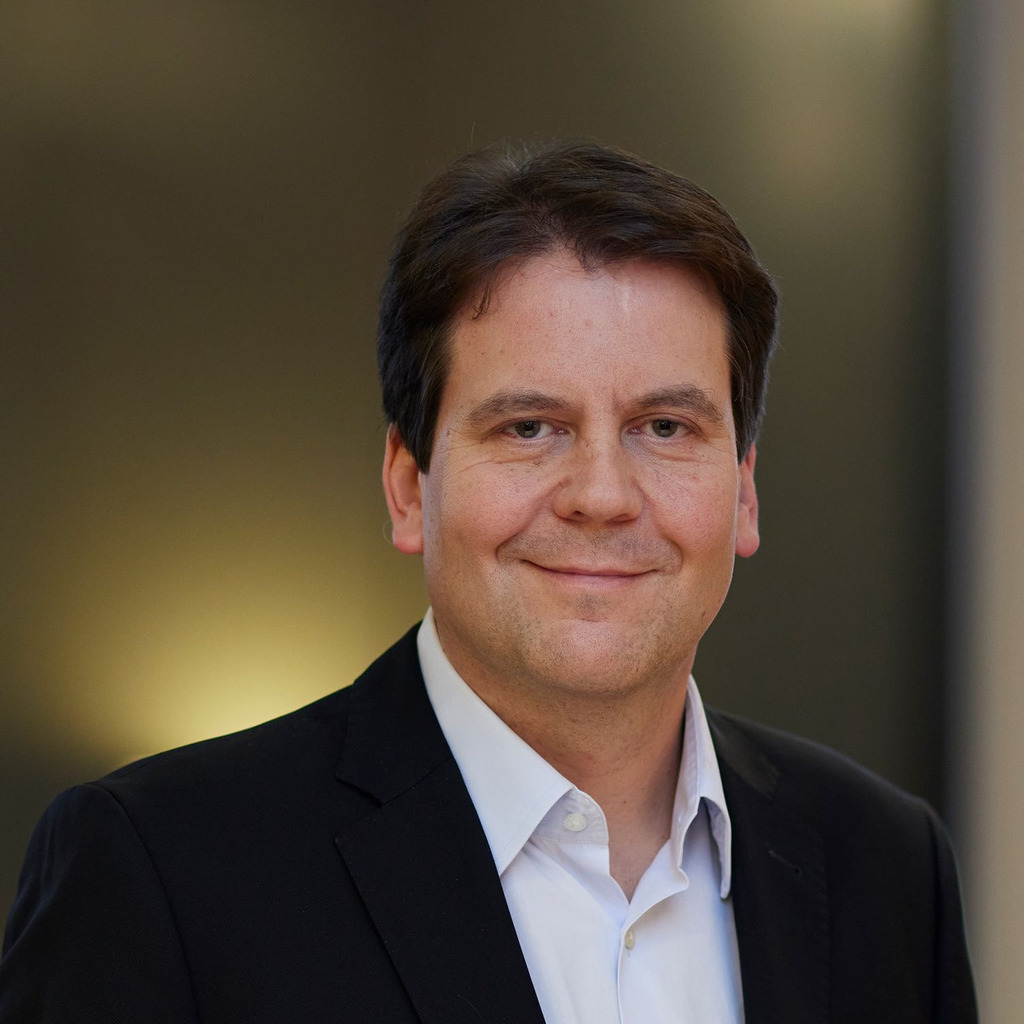 Frank Behlen - Director, Leiter Employee Relations ...