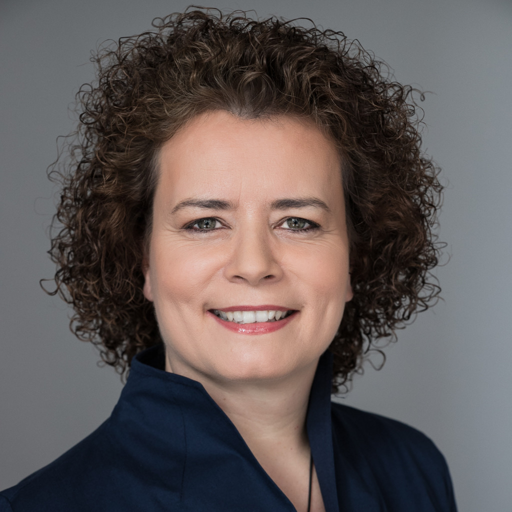 Susanne Miller - Chefstewardess/Purser - Condor Flugdienst GmbH | XING