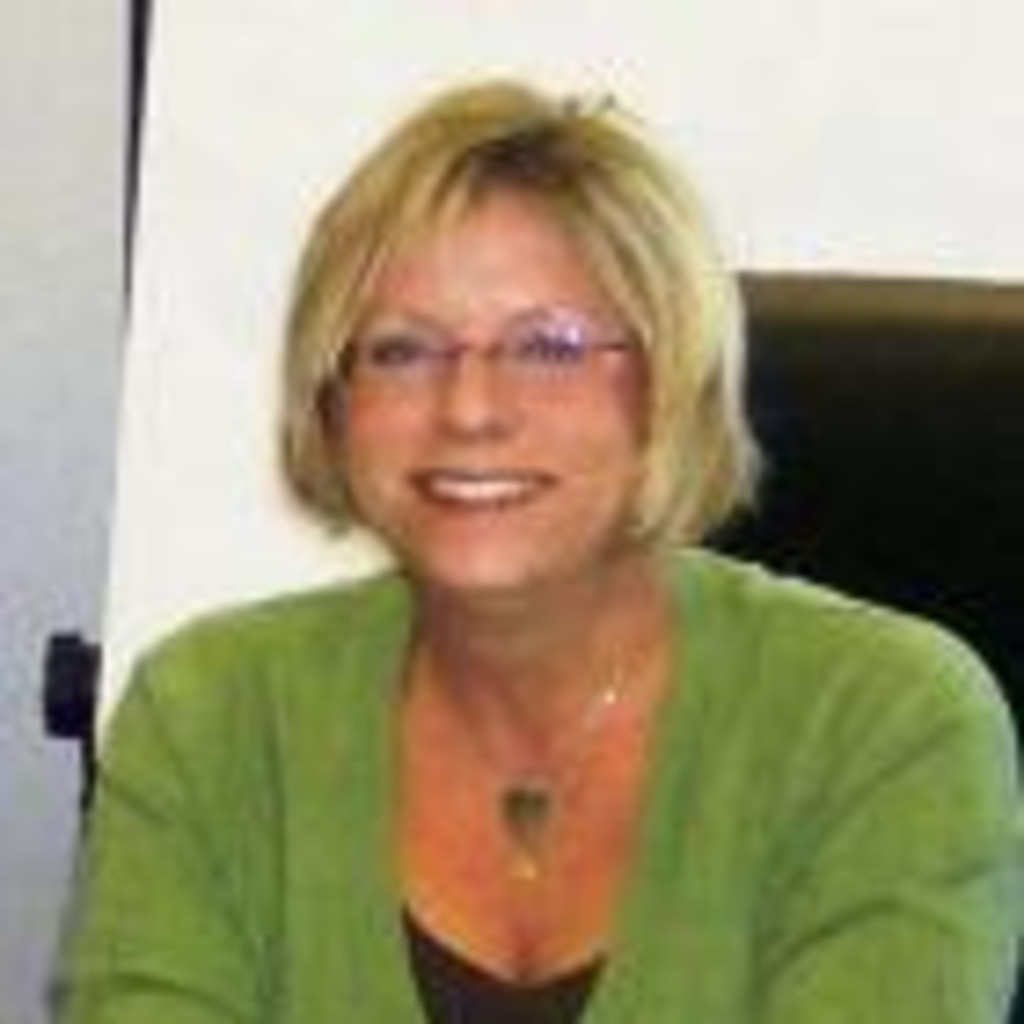 Tracey Munson - Writer. Publicist. Strategist - Make the MOST of Your ...