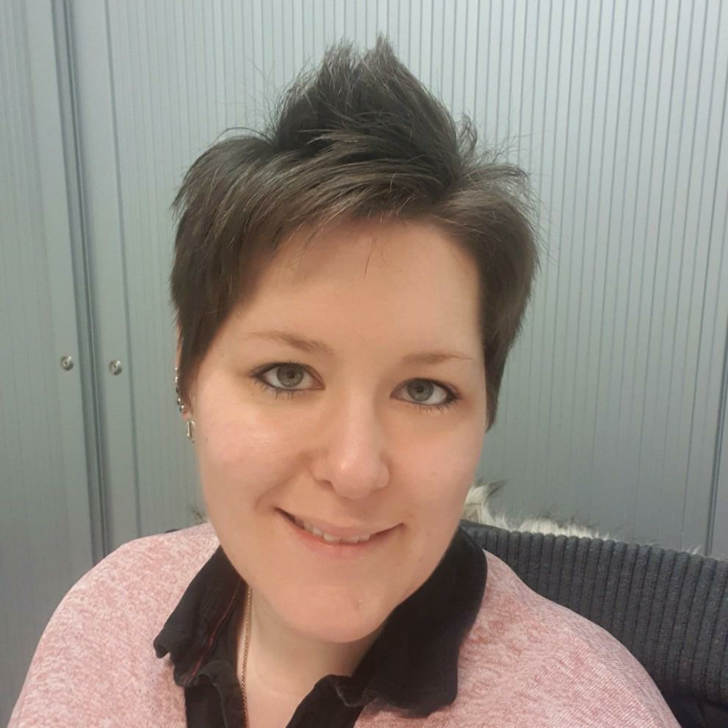 Jacqueline Sander in der Personensuche von Das Telefonbuch