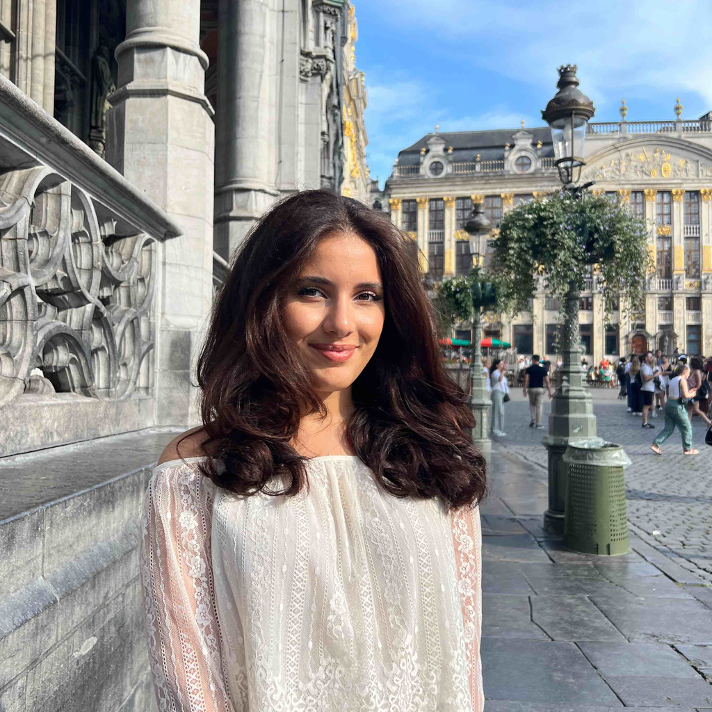 Zinet Önder - Lohn- und Gehaltsbuchhalterin - BS AydinKara GmbH | XING