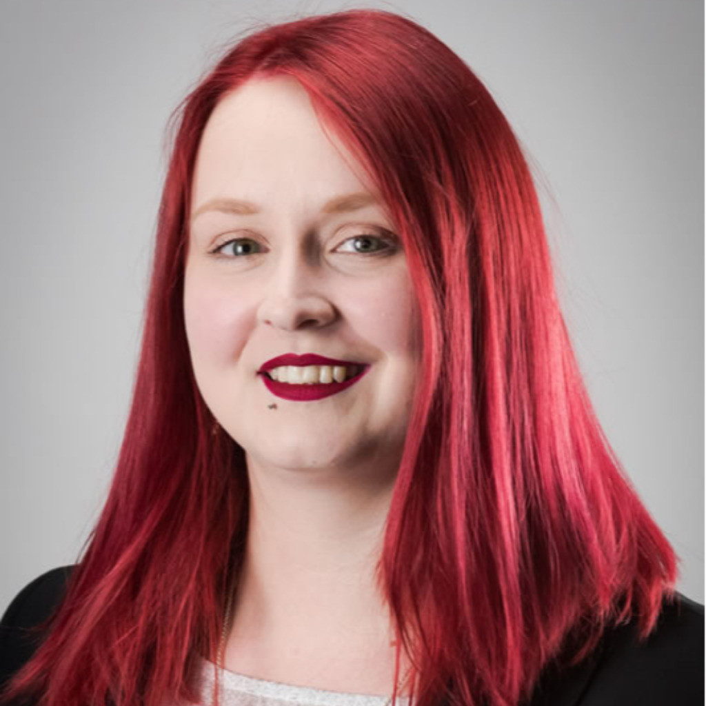 Rebecca Born - Leitung Finanzbuchhaltung - Horst Zienert GmbH | XING