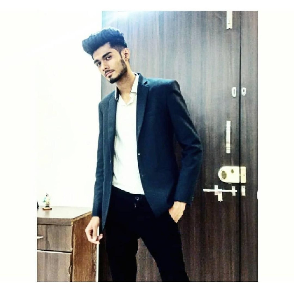 Darshit Solanki - Business Analyst - Comsense technologies | XING