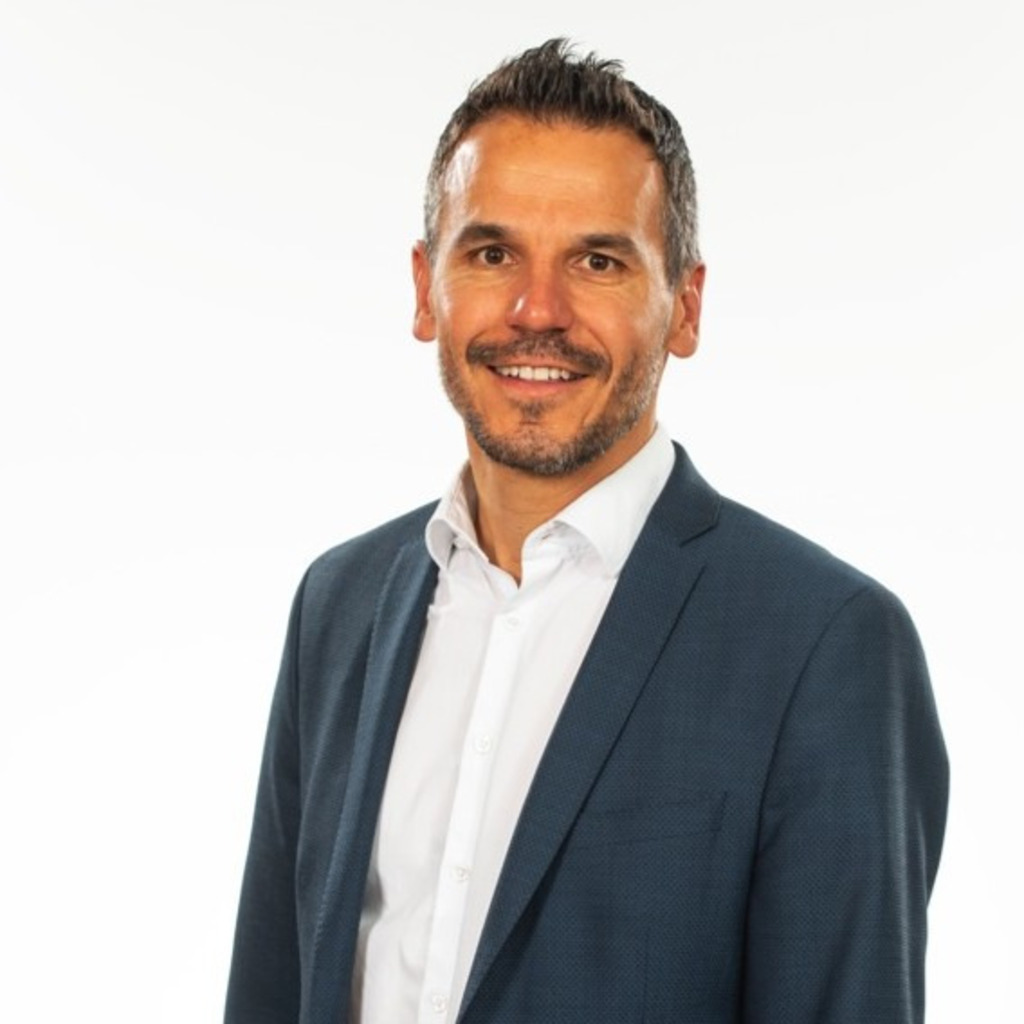 Michael Pflueger - Regionalleiter Krankenversicherungen Süd ...