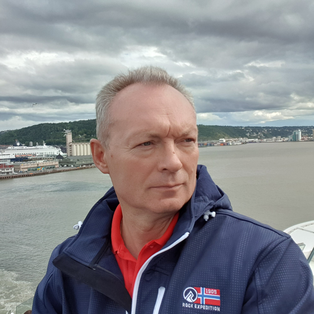 Alexander Hamann - Geschäftsführer - PERFORMA GmbH | XING