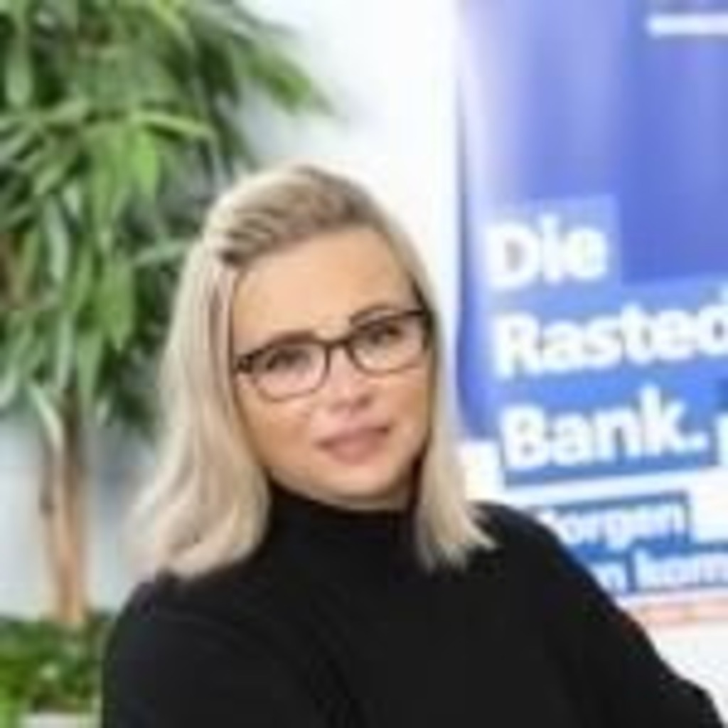 Miriam Kuck - Bankkauffrau - Raiffeisenbank Rastede eG | XING