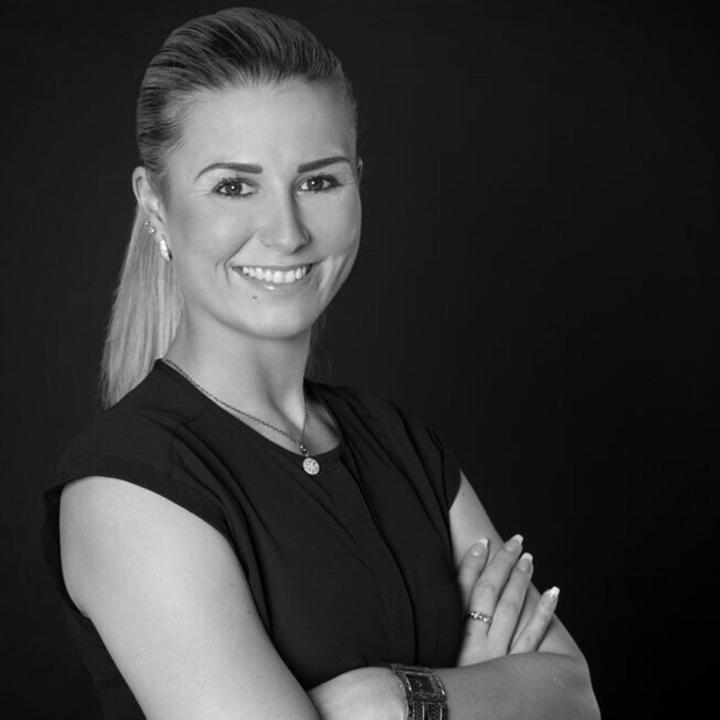 Jennifer Breising - Account Director Coca-Cola Europacific Partners ...