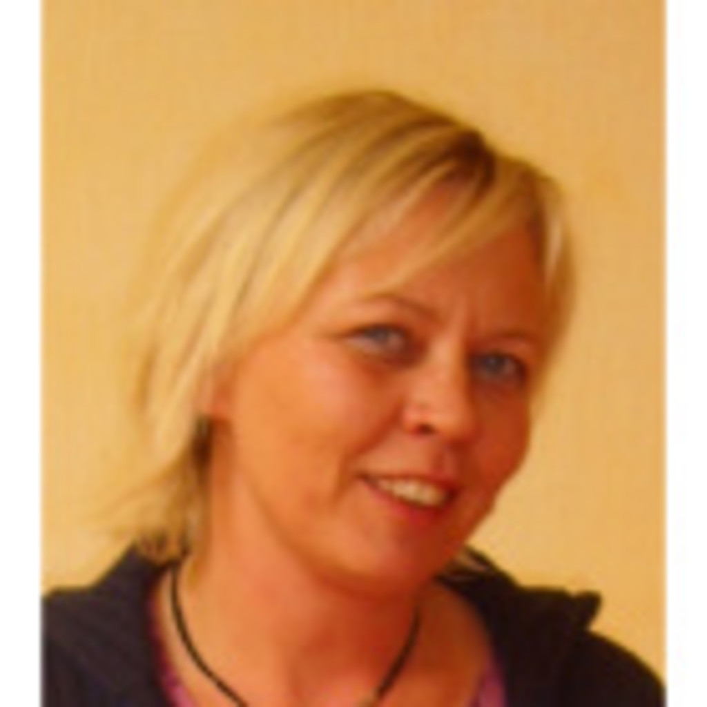 Sandra Strunk's Instagram, Twitter & Facebook on IDCrawl