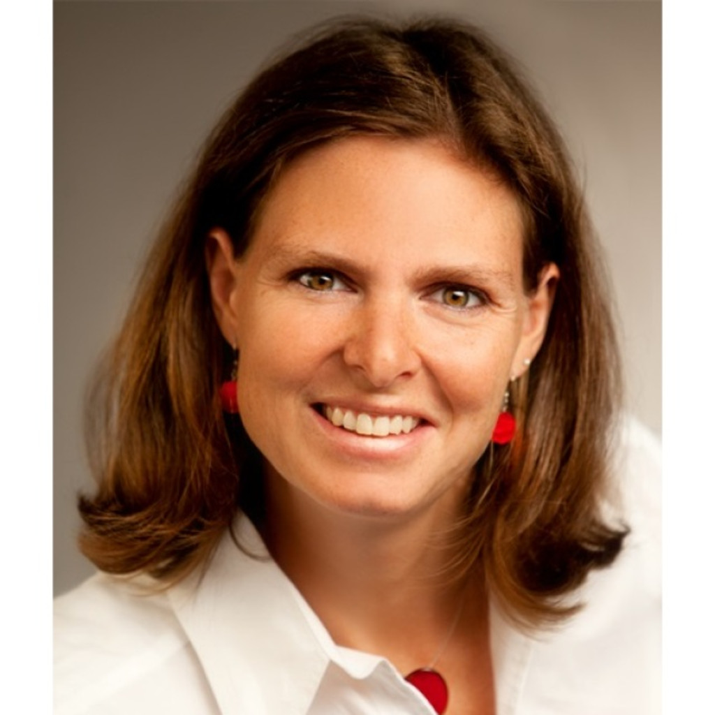 Mag. Claudia Hauser - Corporate Health Manager - Die ...