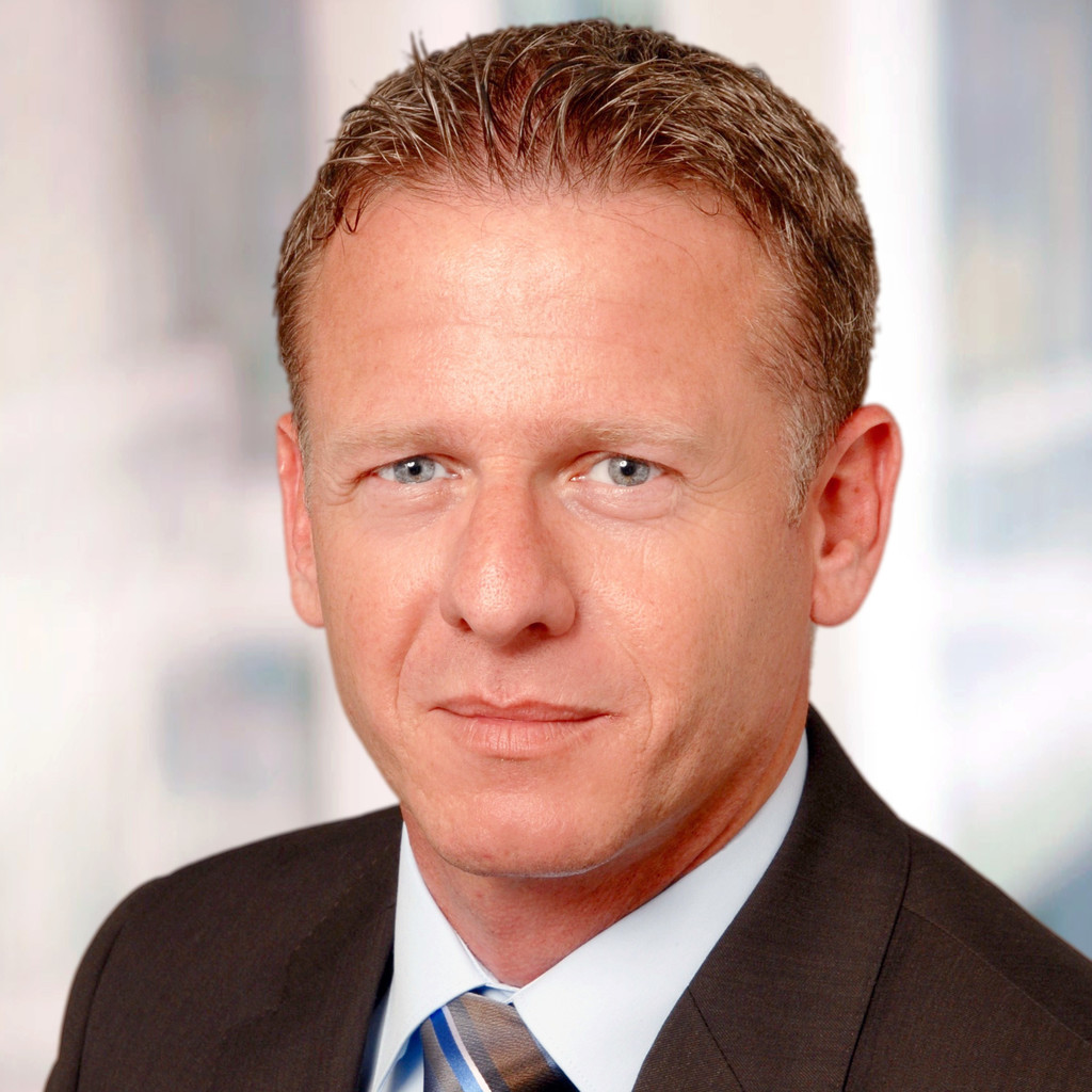 Frank Muller's Instagram, Twitter & Facebook on IDCrawl