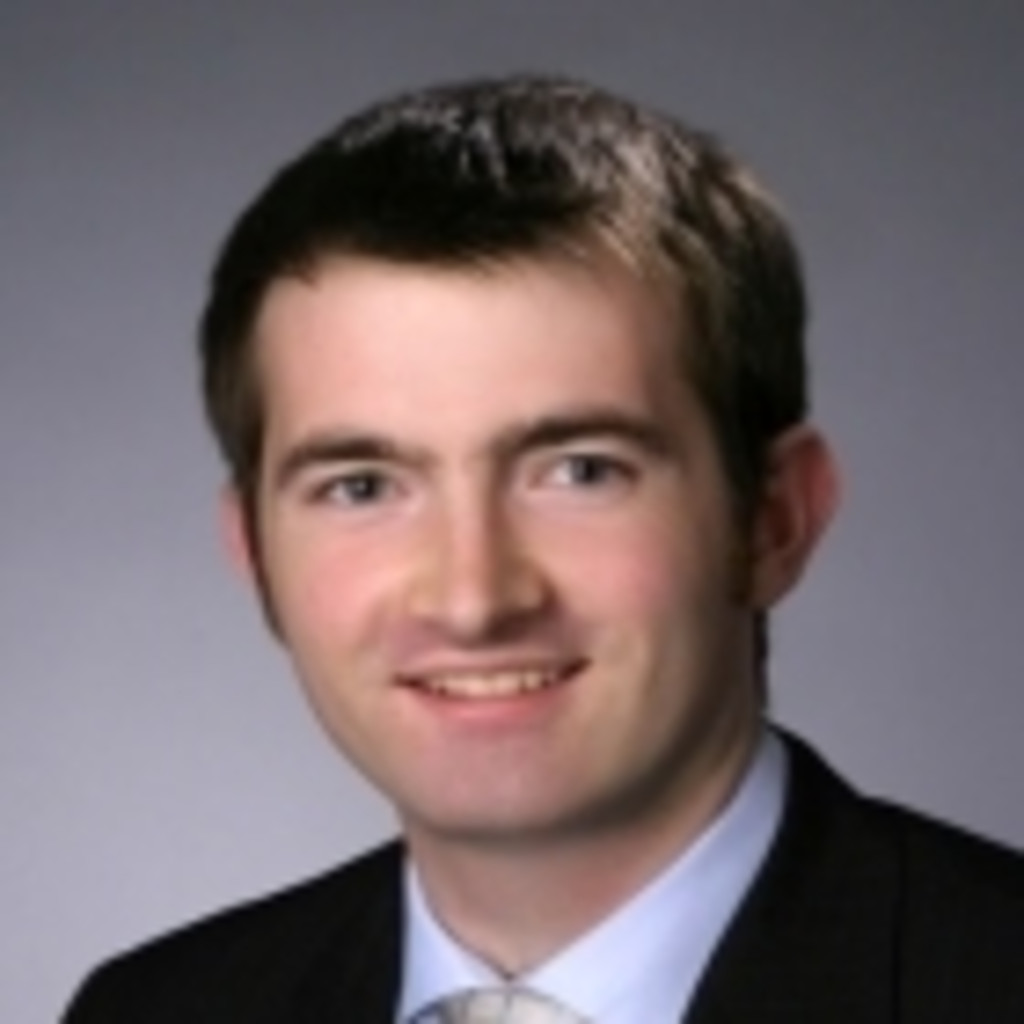 Simon Fink - Audi Sport Entwicklungsingenieur - Audi AG | XING