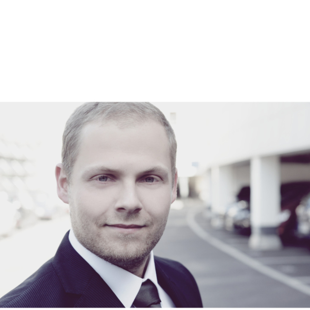 Alexander Mitsch - Senior Baufinanzierungsberater - PlanetHome Group ...