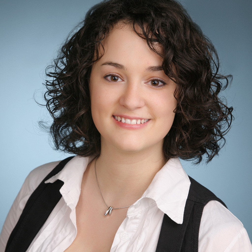 Jessica Klaus - Baureihenmanagement - Qualität - Daimler AG | XING