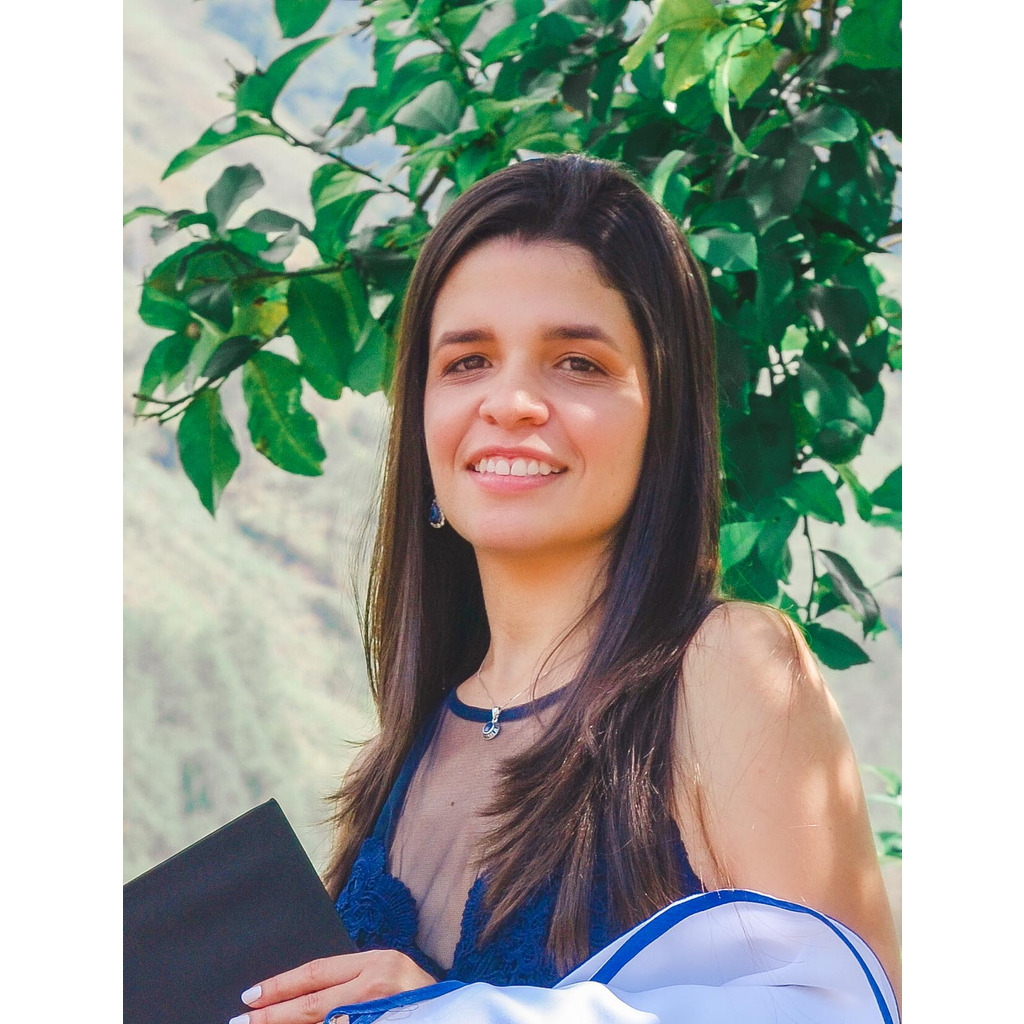 Maria Daniela Baptista Theuerkauf: Ausbildung und Berufserfahrung | XING