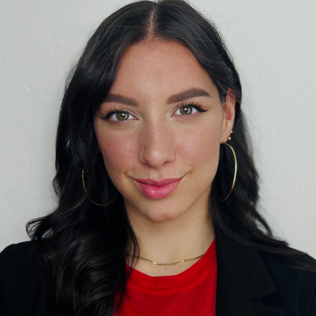 Sandra Villinger - International Product Manager AFROFORCE1 - Universal ...