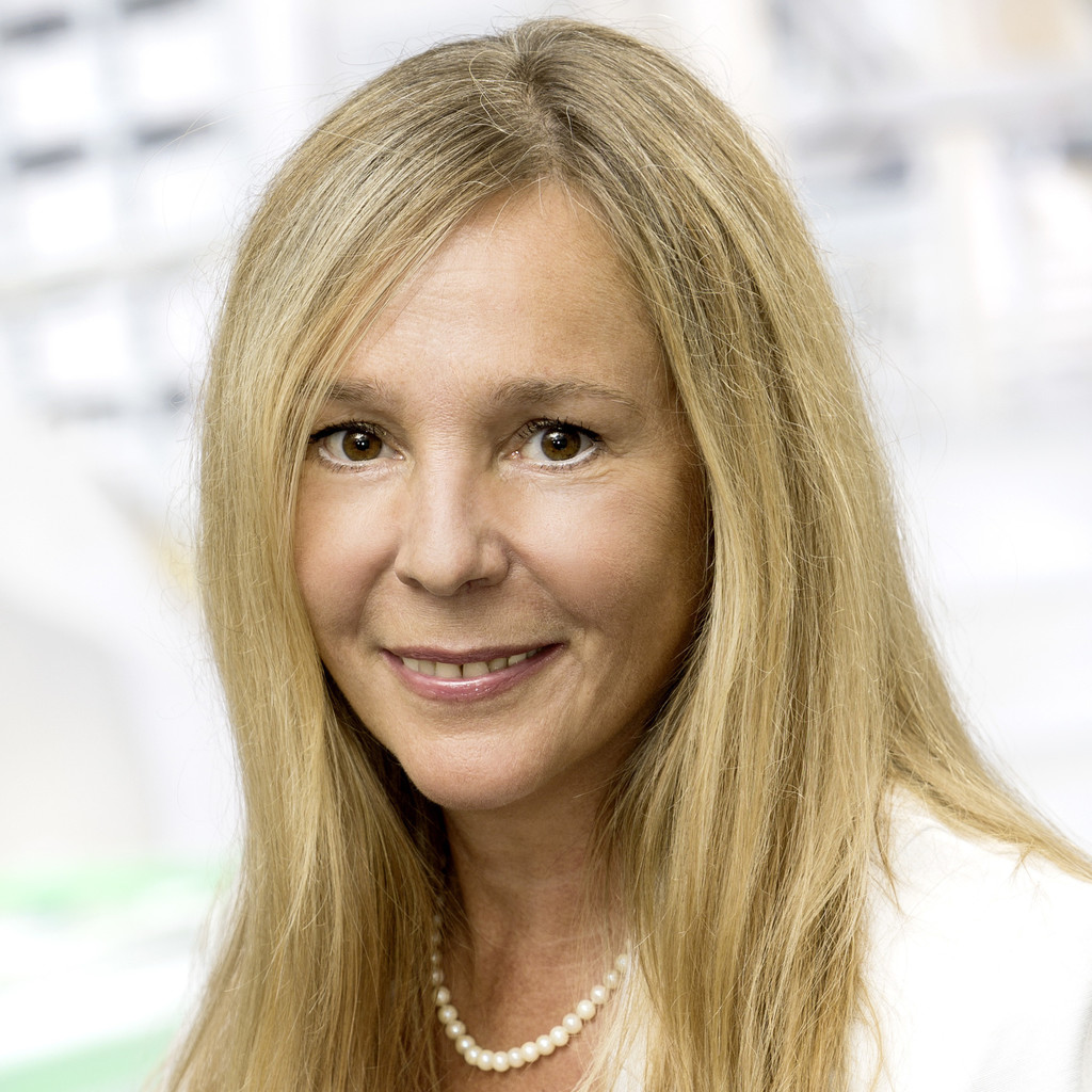 Angela Holle - Manager Vocational Training - BASF | XING