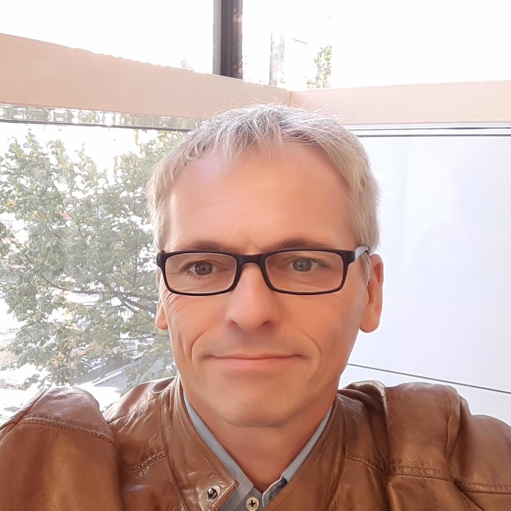 Michael Schott - Gebietsverkaufsleiter AGRO - Michelin Reifenwerke AG ...