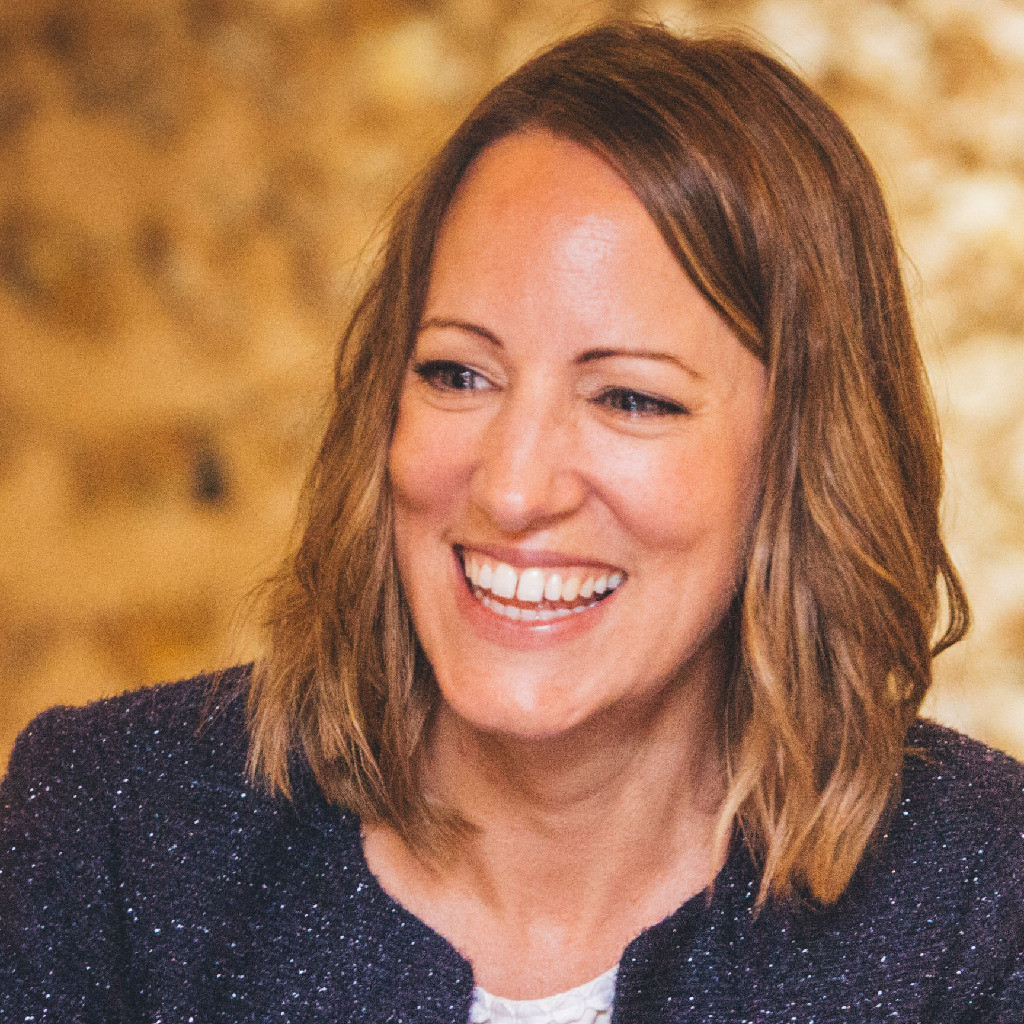 Joanne Clapp - Associate Director - Mace | XING