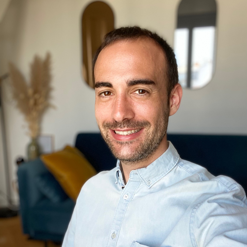 Vincent Morozeau - Group Brand Manager Tahiti, Unicura & Palmolive ...