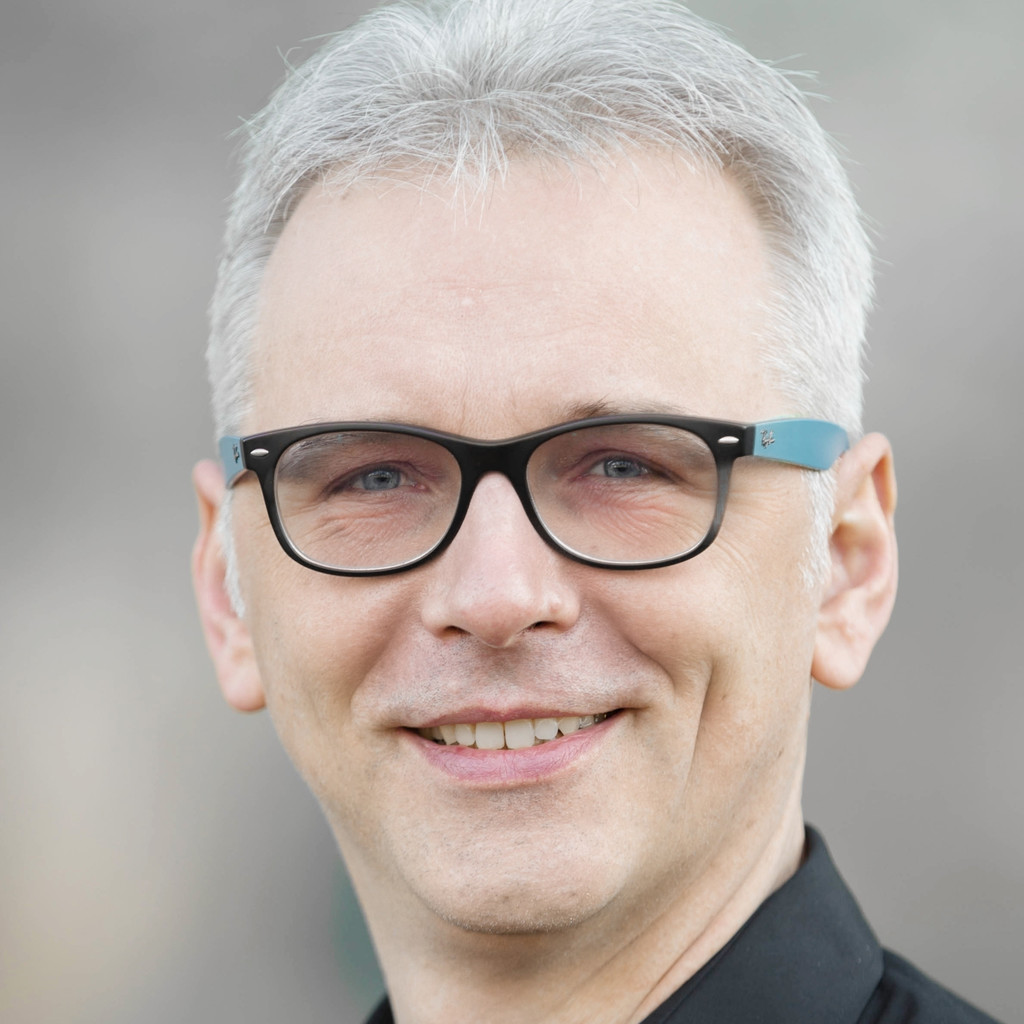 Axel Simon - Chief Technologist - Aruba, a Hewlett Packard Enterprise ...