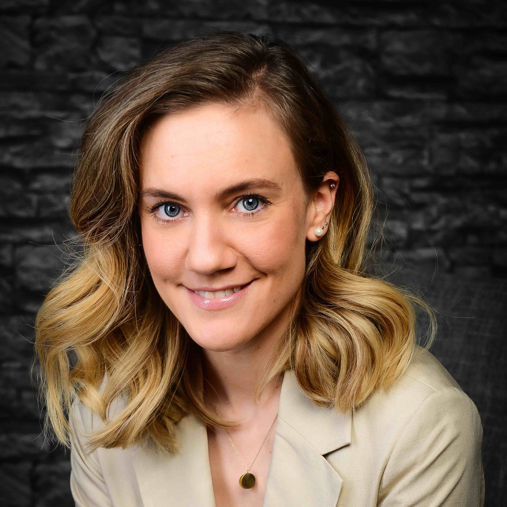 Alexa Schmidt - E-Mail Marketing Manager - DeutschlandCard GmbH | Bertelsmann SE & Co. KGaA | XING