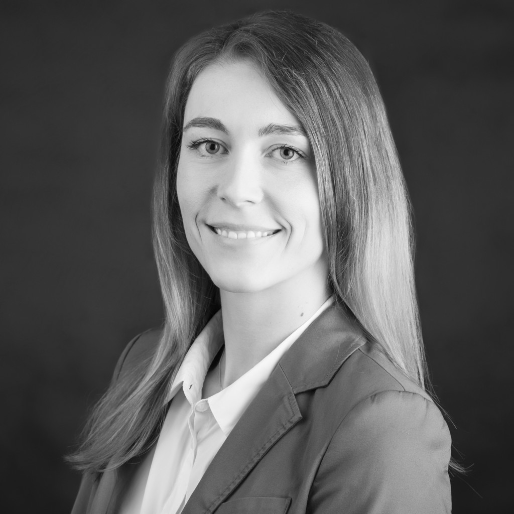 Linda Wolf - Gruppenleiterin Projektfinanzierung - Unternehmensgruppe ...