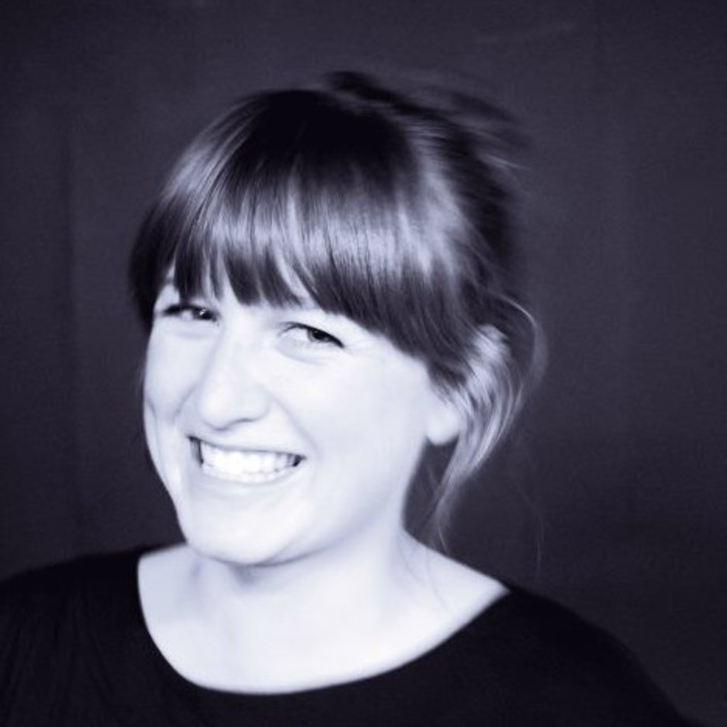 Laura Wolf - Art Direktorin - laurawolfdesign | XING