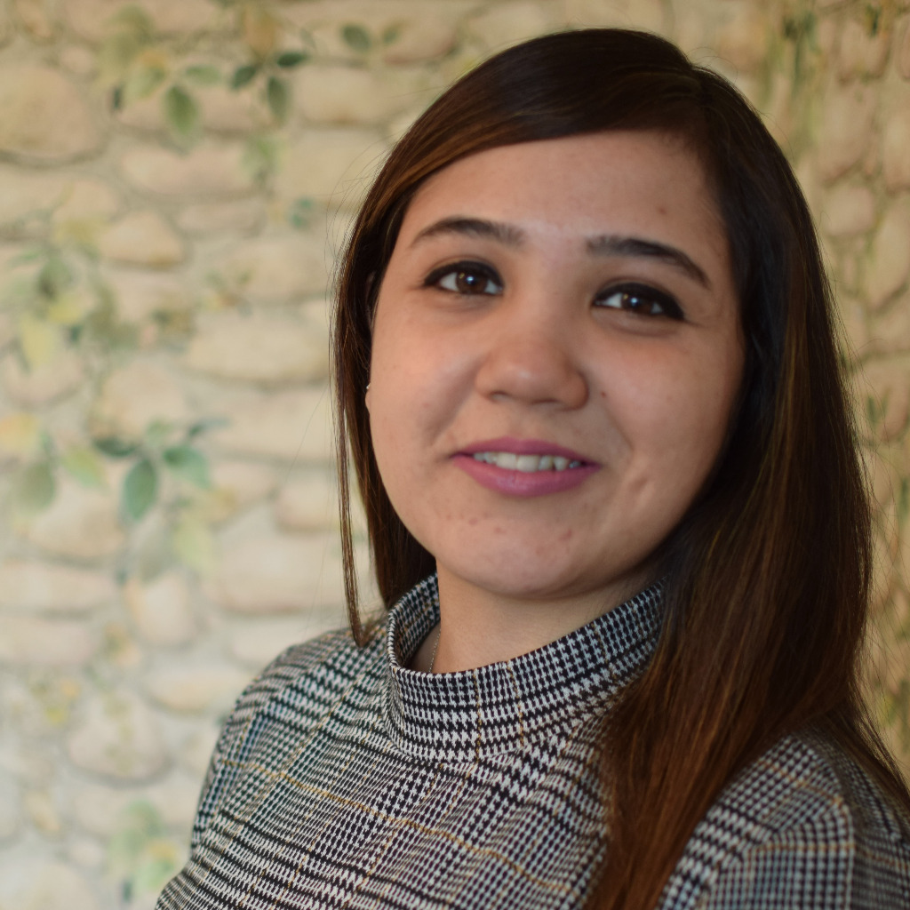 bushra hashmi - Economics - Hochschule Furtwangen | XING