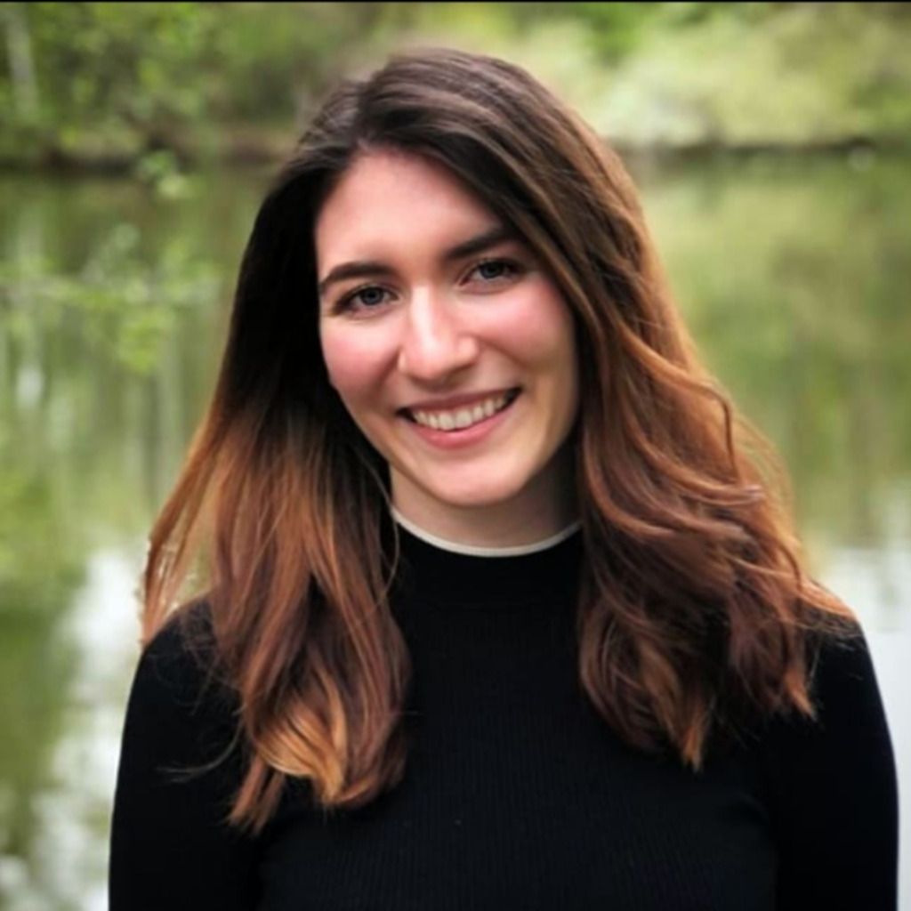 Stephanie Klumpp - Kauffrau für Marketingkommunikation - Macromedia ...