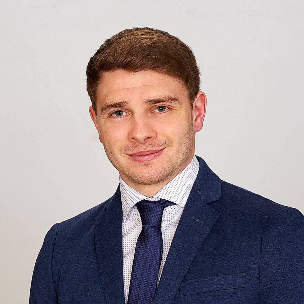 Dominik Sasse - Solution Architect - Mensch und Maschine At Work GmbH ...