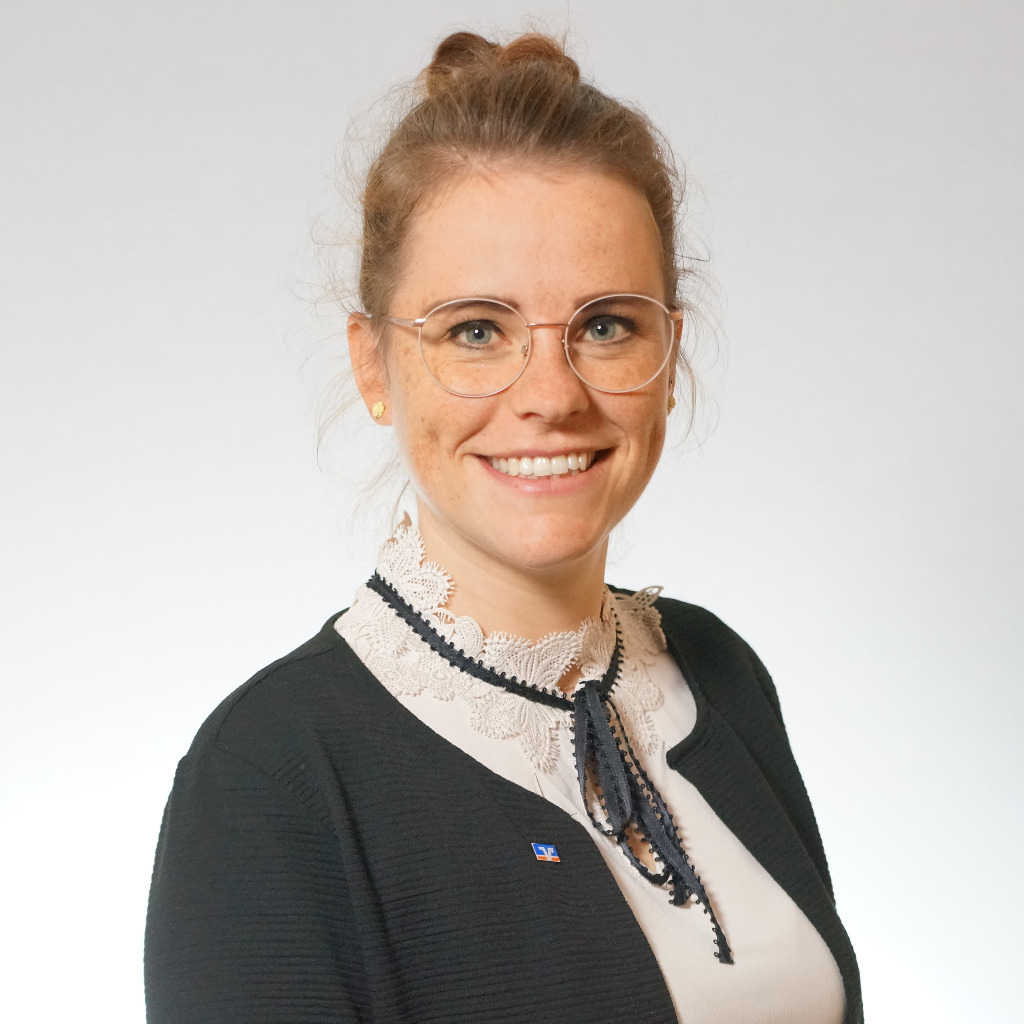 Laura Kretzinger - Prozessmanagerin - VR Bank Nord eG | XING