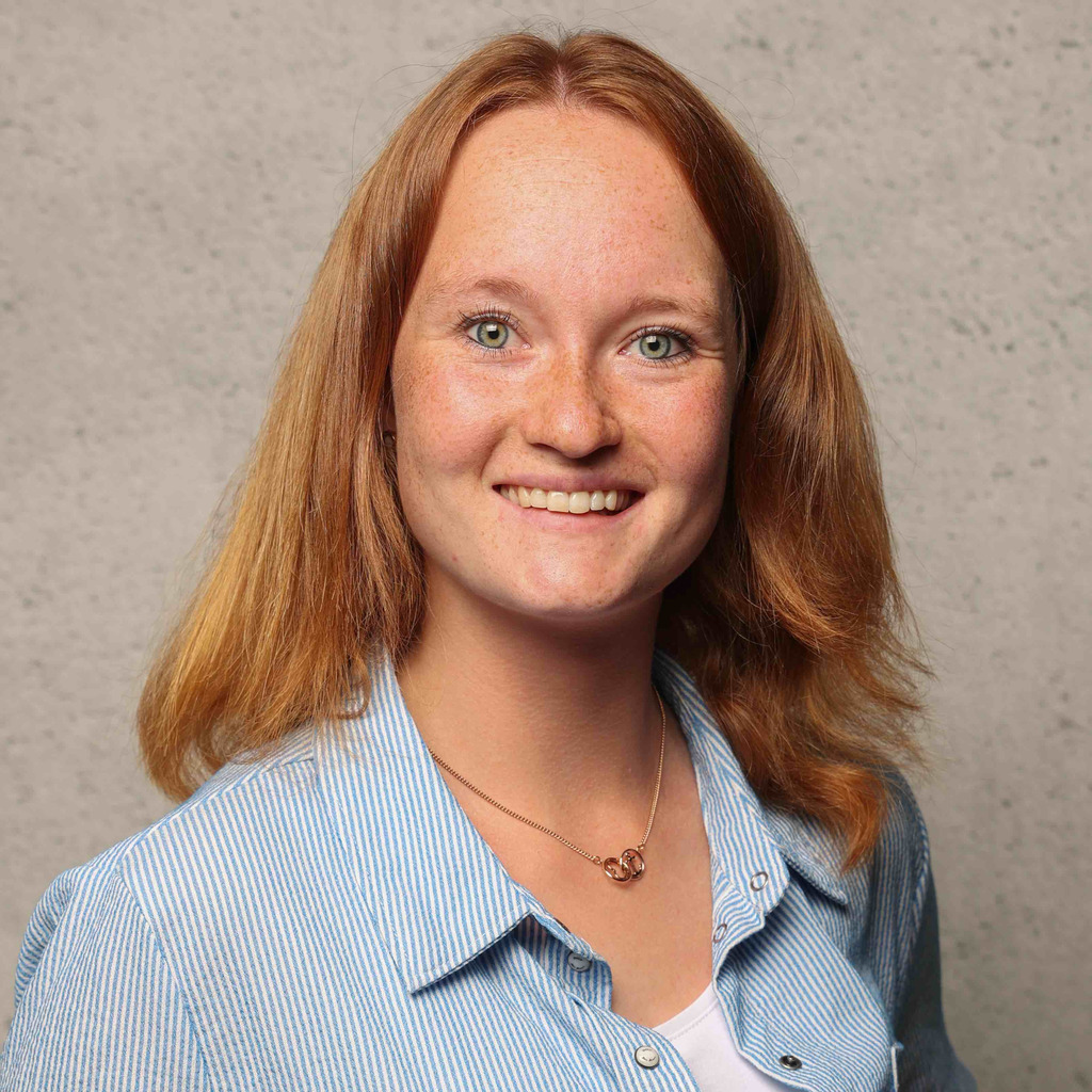 Michelle Schmidt's Instagram, Twitter & Facebook on IDCrawl