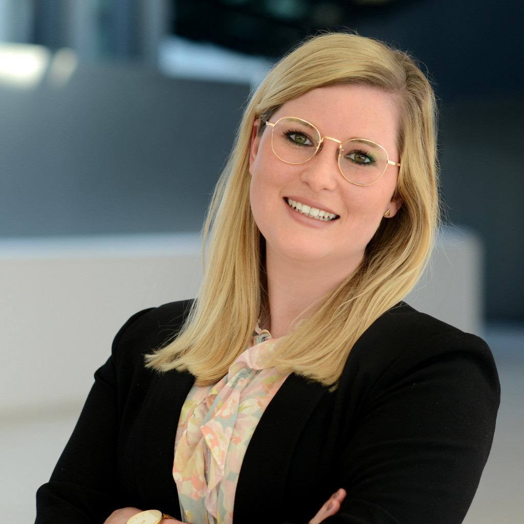 Lisa Kempf - Senior Manager Exhibitions - NürnbergMesse GmbH | XING