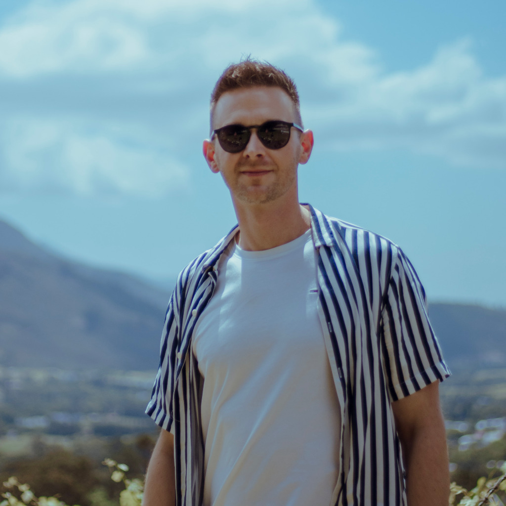 Michael Mayer - Flugbegleiter - Lufthansa Group | XING