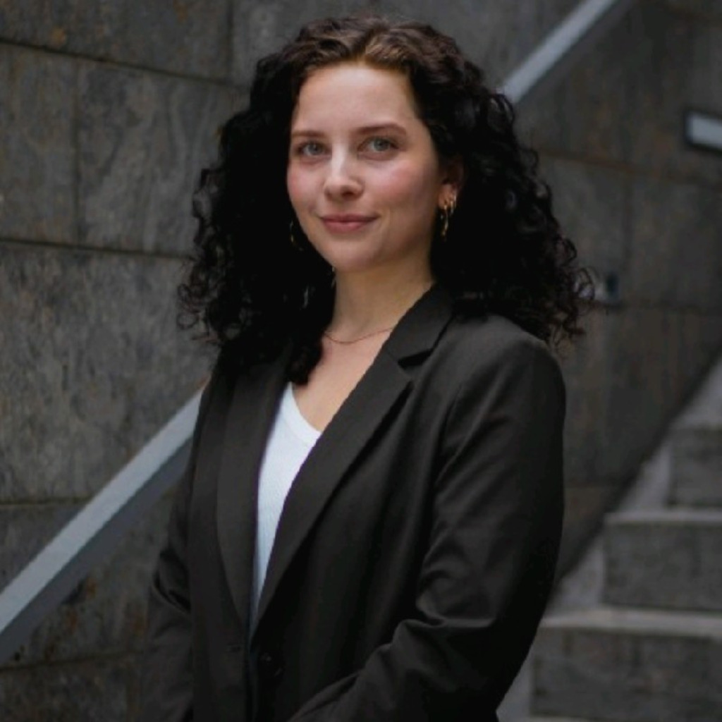 Jennifer Rüth - Consultant - Amadeus Fire | XING