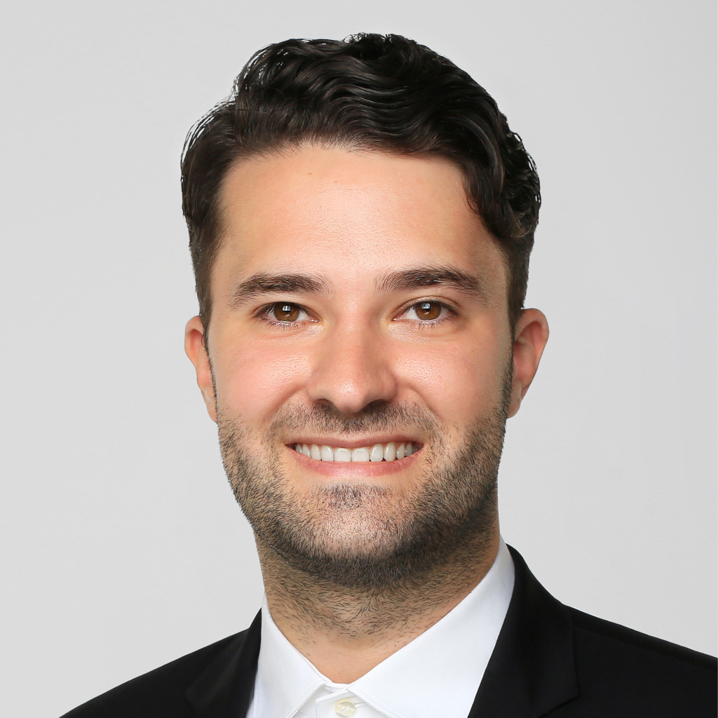 Maximilian Oskar Benz - Director Logistics & Industrial Advisory - BNP ...