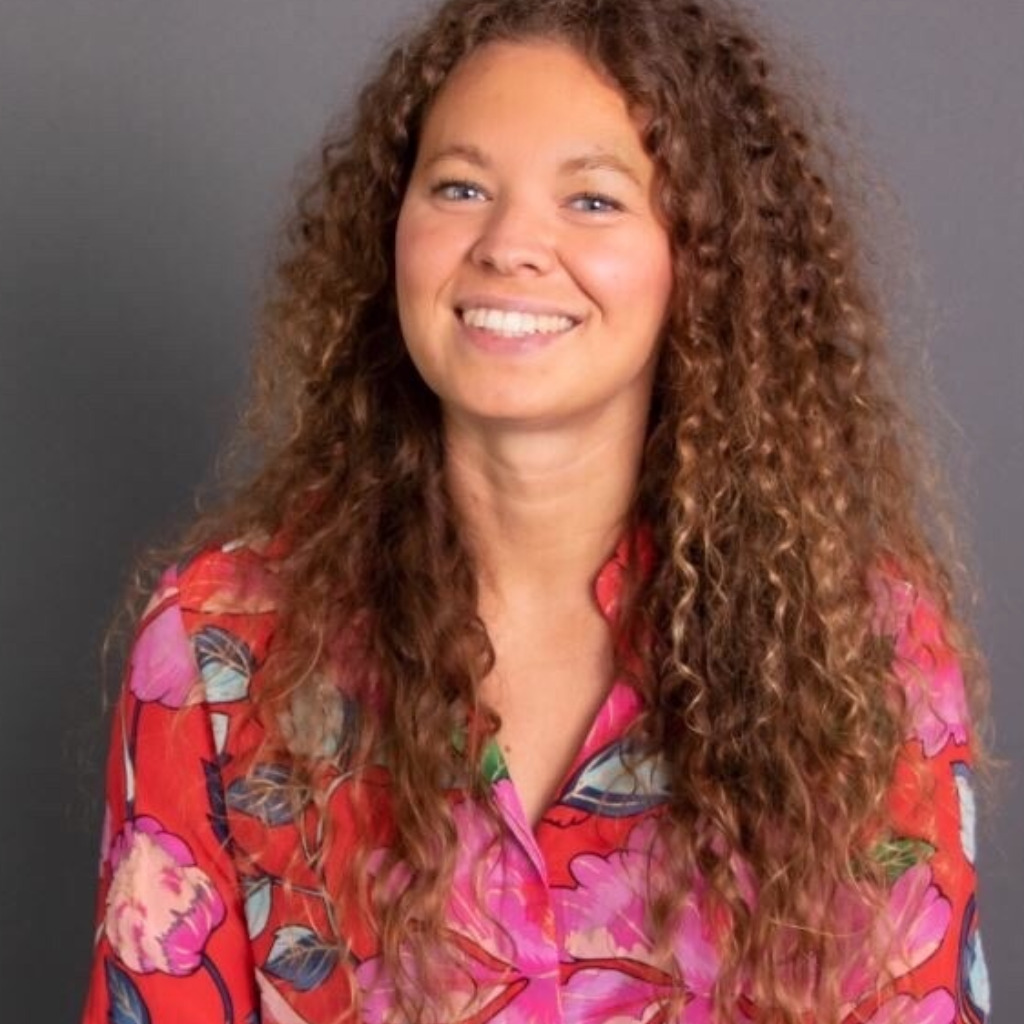 Heidi Hecht - Account Managerin - IW Medien GmbH | XING