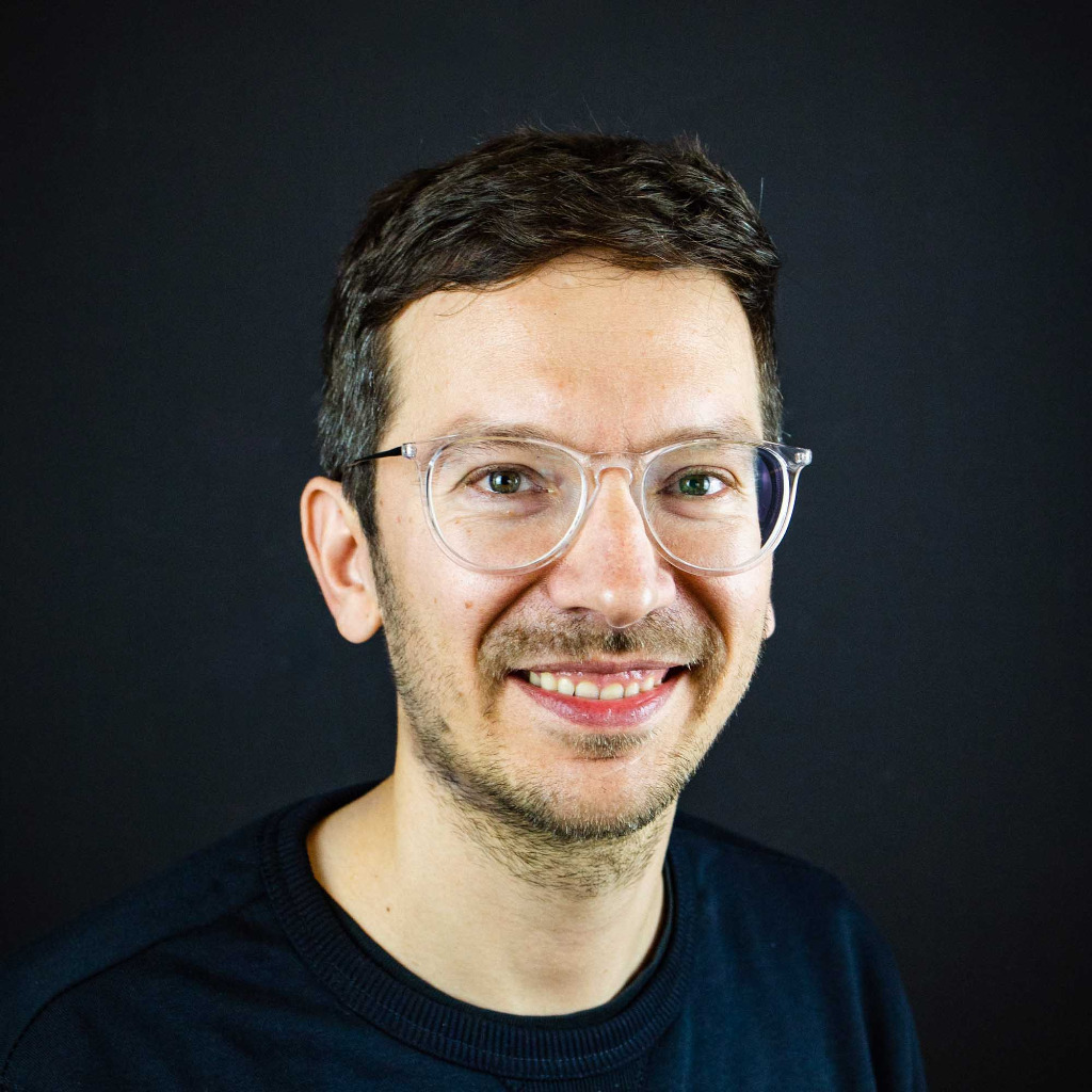 Max Volk - Designer & Co-Founder @ Designmachine XYZ GmbH ...