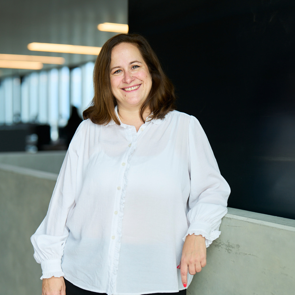 Michaela Delp - Geschäftsführerin - b.d.w. consulting GmbH | XING