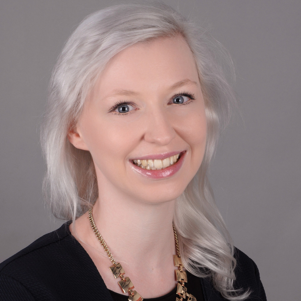 Lisa Winter's Instagram, Twitter & Facebook on IDCrawl