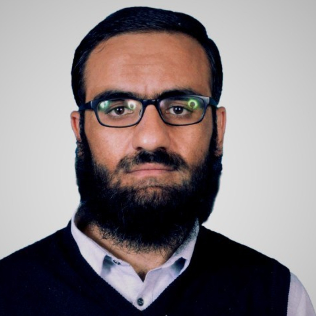 Abdul Majid - Assistant Network Administrator - Virtual University of ...