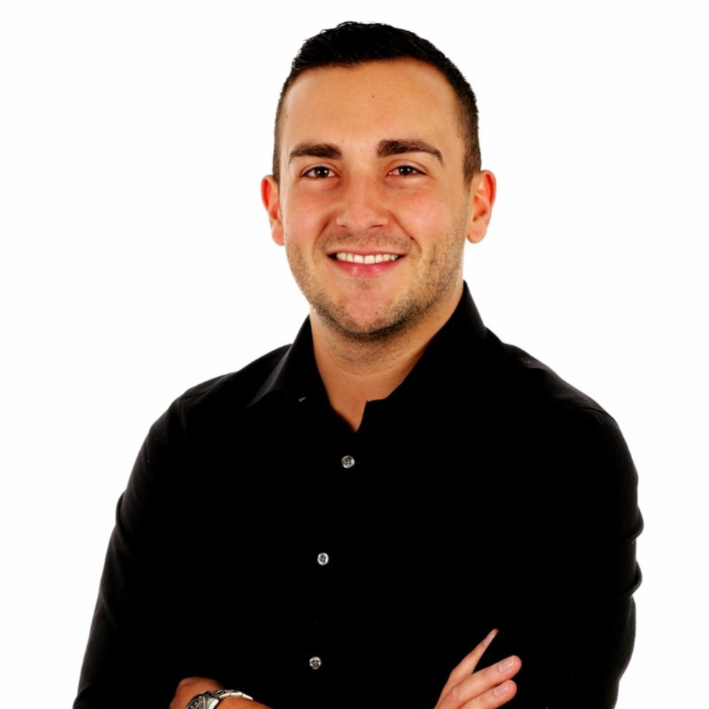 Maric aus Stuttgart in der Personensuche von Das Telefonbuch