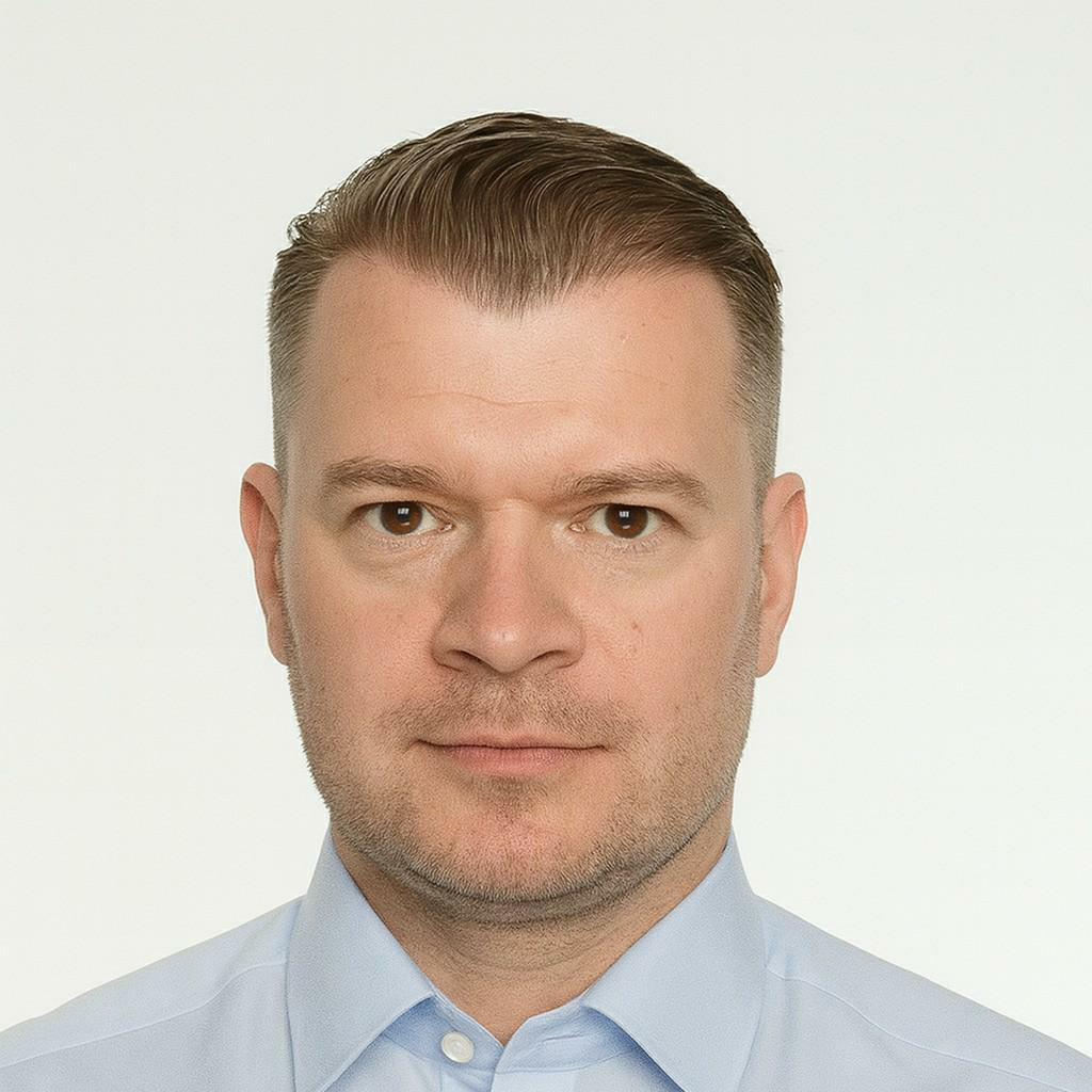 Dipl.-Ing. Roman Heinrich - Design Engineer Power Electronics - BRUSA ...