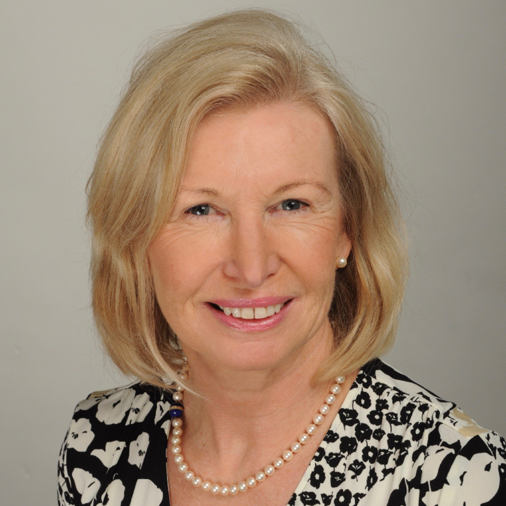 Dr. Irmi Huber - President - Akquimed Corp | XING