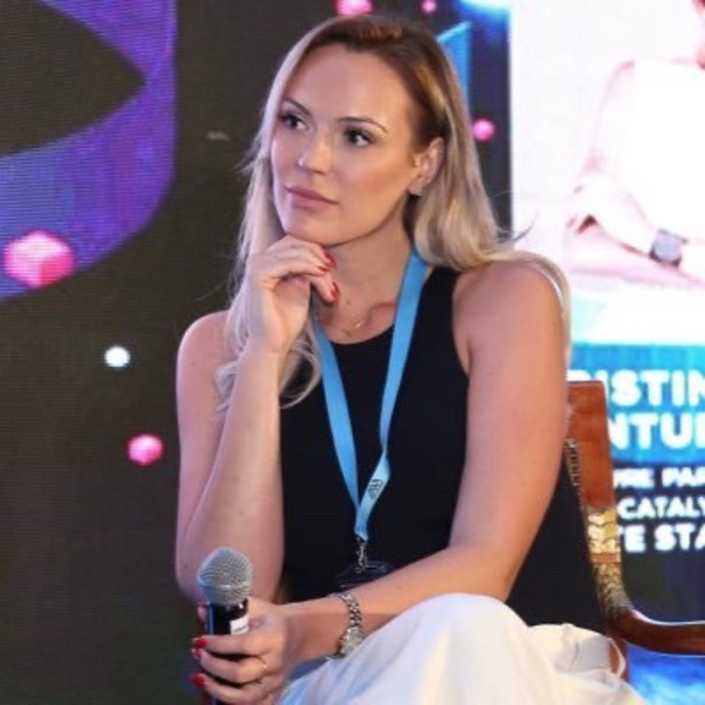 Jess Walker - Head of Digital Content - Binance | XING